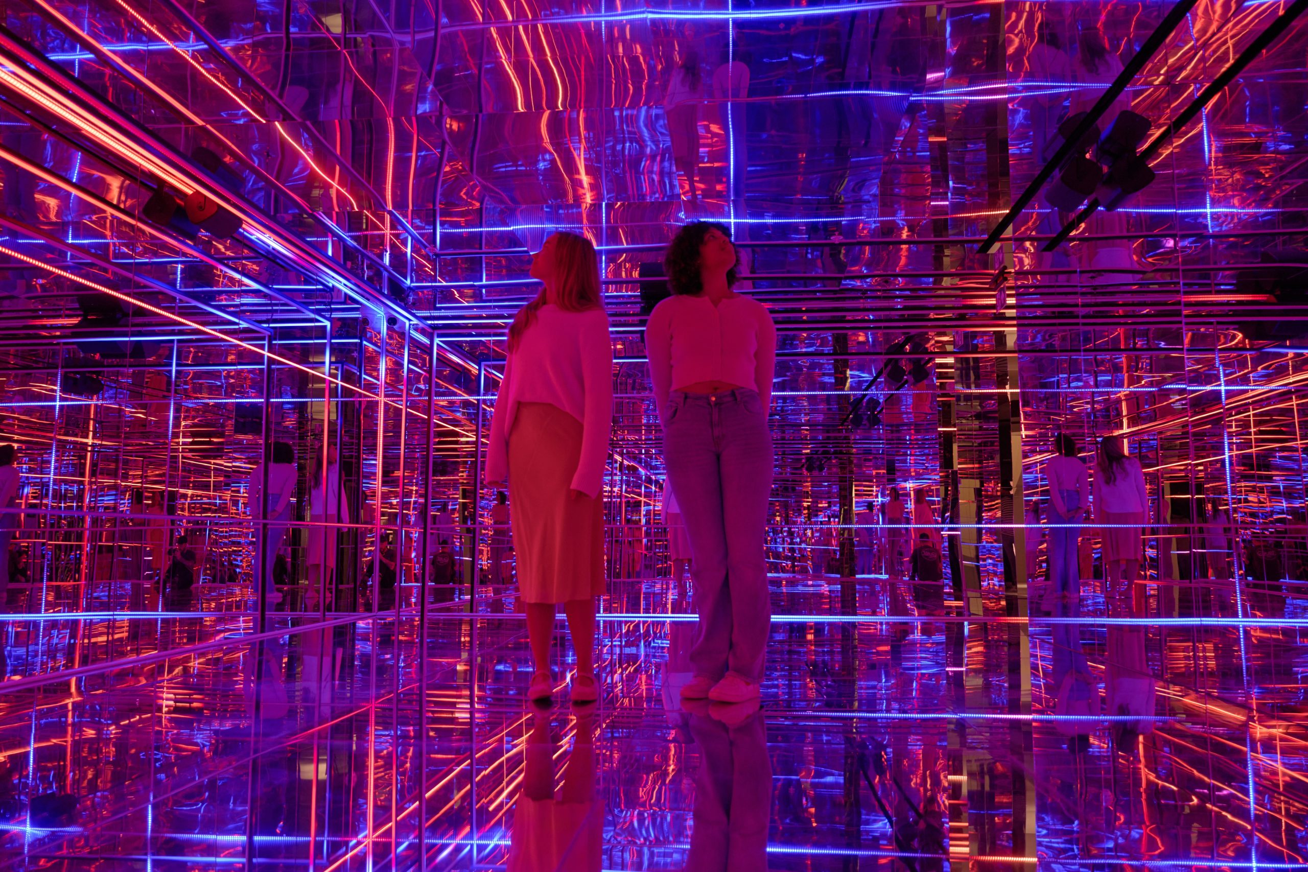 Immersive Art in London: Digital & Interactive | Moco Museum